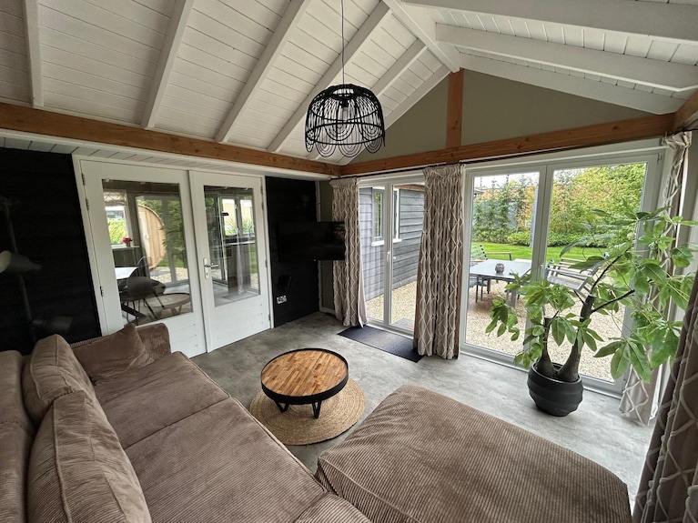 Ontsnap Samen In De Achterhoek: 2-persoons Lodge Met Privé Sauna, Hottub En Sfeervolle Living Met Open Keuken. Perfect Voor Rust En Natuur. - Winterswijk