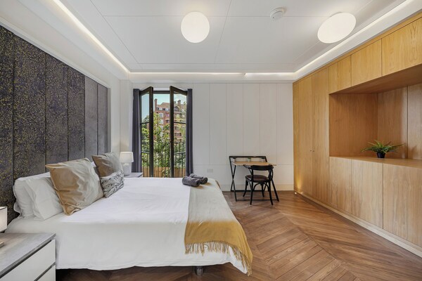 Elegant 5bdrm Townhouse In Camden - London, UK