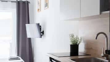 Secretária adequada para computadores portáteis, ferro/tábua de engomar