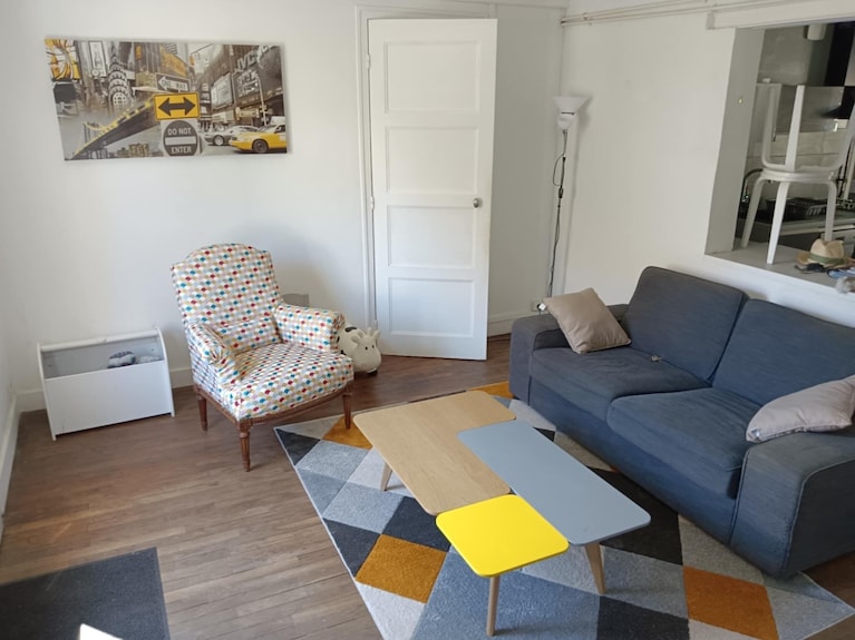 St Malo Apartment In The Station District, 15 Min Walk From The Sea. - Saint-Malo