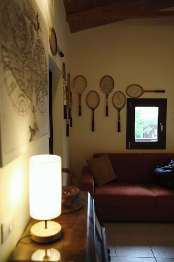 Casa Vacanze Galileo. Natura E Relax Con Sauna, Piscina E Animali Ammessi. - Campo Imperatore