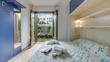 Apartamento Familiar, vários quartos (Il Borgo 21A3 700m From The Beach) | 2 quartos, Wi-fi grátis, roupa de cama fornecida