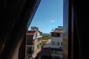 Wi-Fi de cortesia, roupa de cama