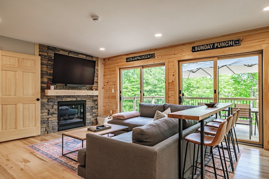 "Out Of Office" Is The Perfect Place To Getaway From It All! - Maine