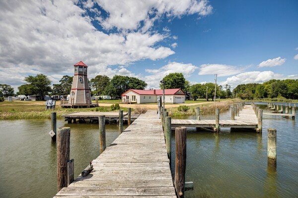 Dock Access: Waterfront Cottage In Avenue! - Maryland (State)