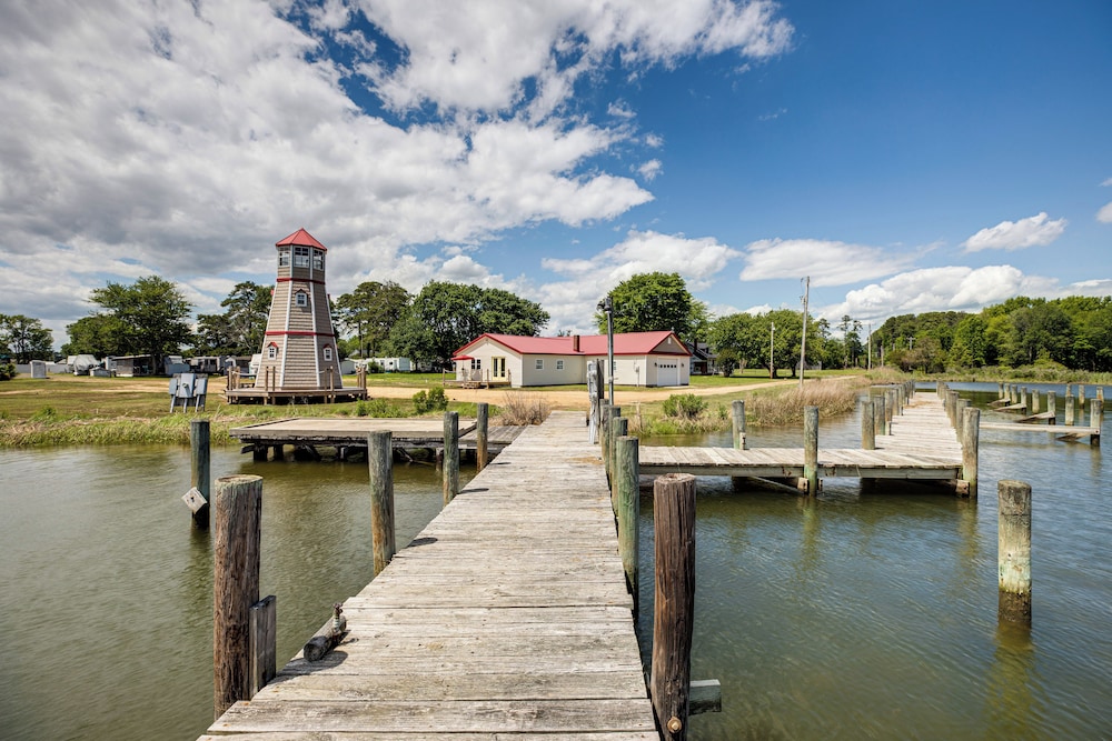 Dock Access: Waterfront Cottage In Avenue! - Maryland (State)