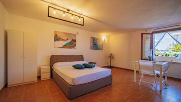 Apartamento Standard, vista para o pátio | Vista do quarto