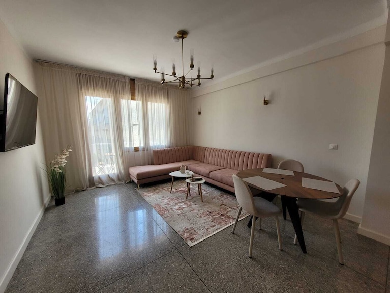 5 Minutes From The Mausoleum, Studio With Balcony - Rabat