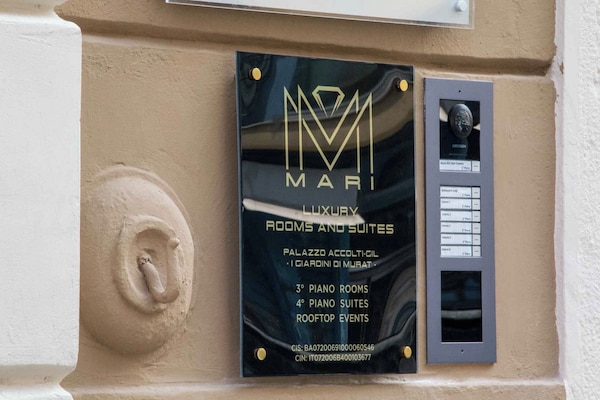 Mari Luxury Rooms And Suites - Bari