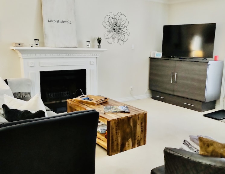 K's Cozy Condo -Mins. To Beach, Trails, Shops, Skiing. Walk To Restaurants, Bar. - Collingwood