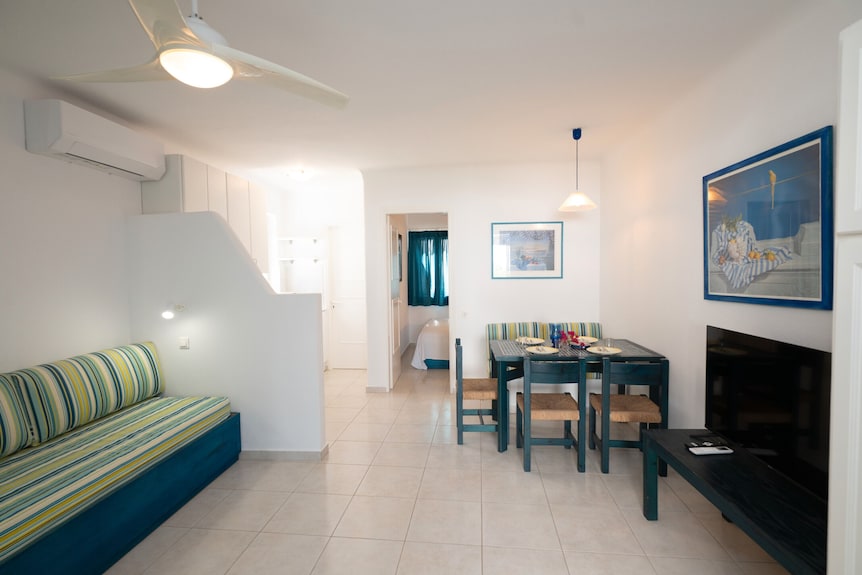 Bungalow 'Estia House' With Shared Pool, Wi-fi And Air Conditioning - Mikonos