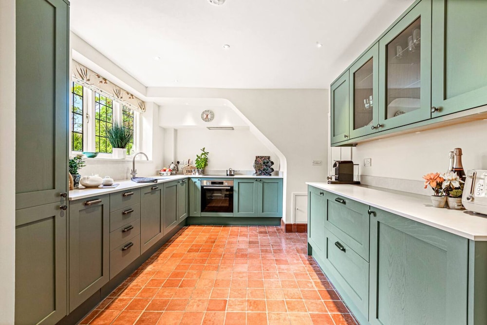 Honeypot Cottage - From 500 Per Night - Henley-on-Thames