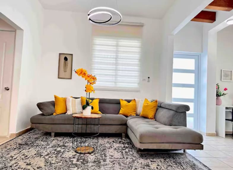 La Casa De Ada Near Airport & Beaches Charming 3-bedroom House With Ac Andwifi - Puerto Rico