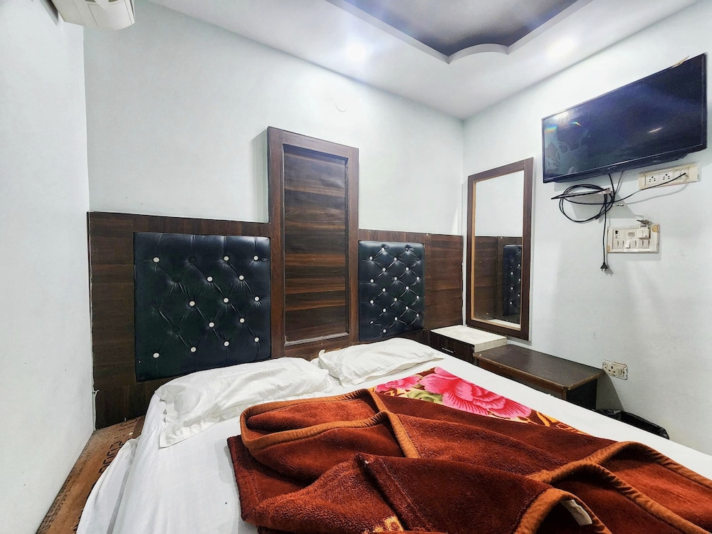 Hotel Shivans Palace - Delhi