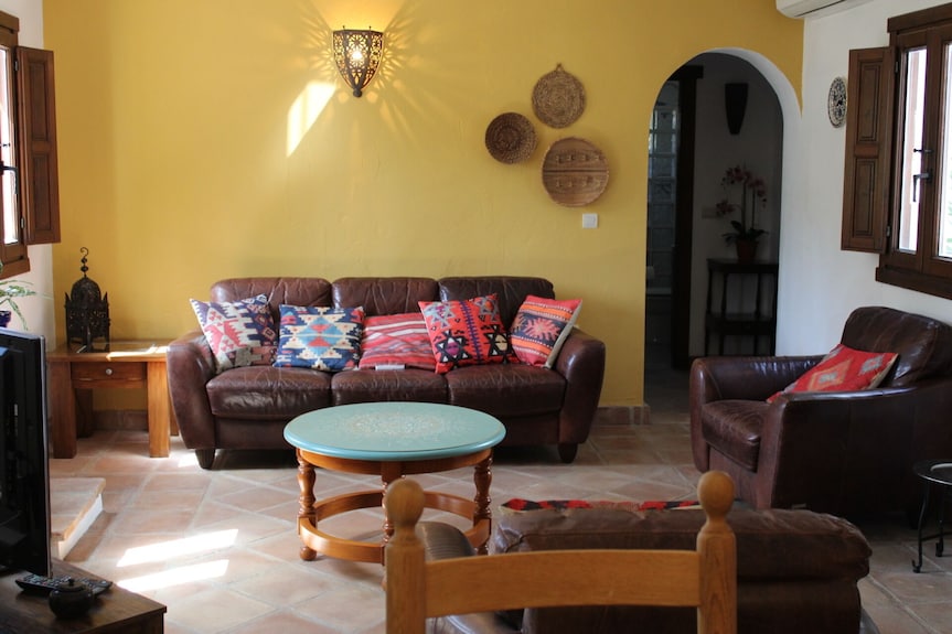 Traditional Spanish Cortijo With Private Pool And Amazing Views - Loja