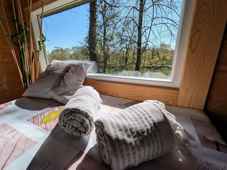 Kota Rouge Climatisé, Séjour Nature Pour Deux Près De La Saône - Bourgogne-Franche-Comté