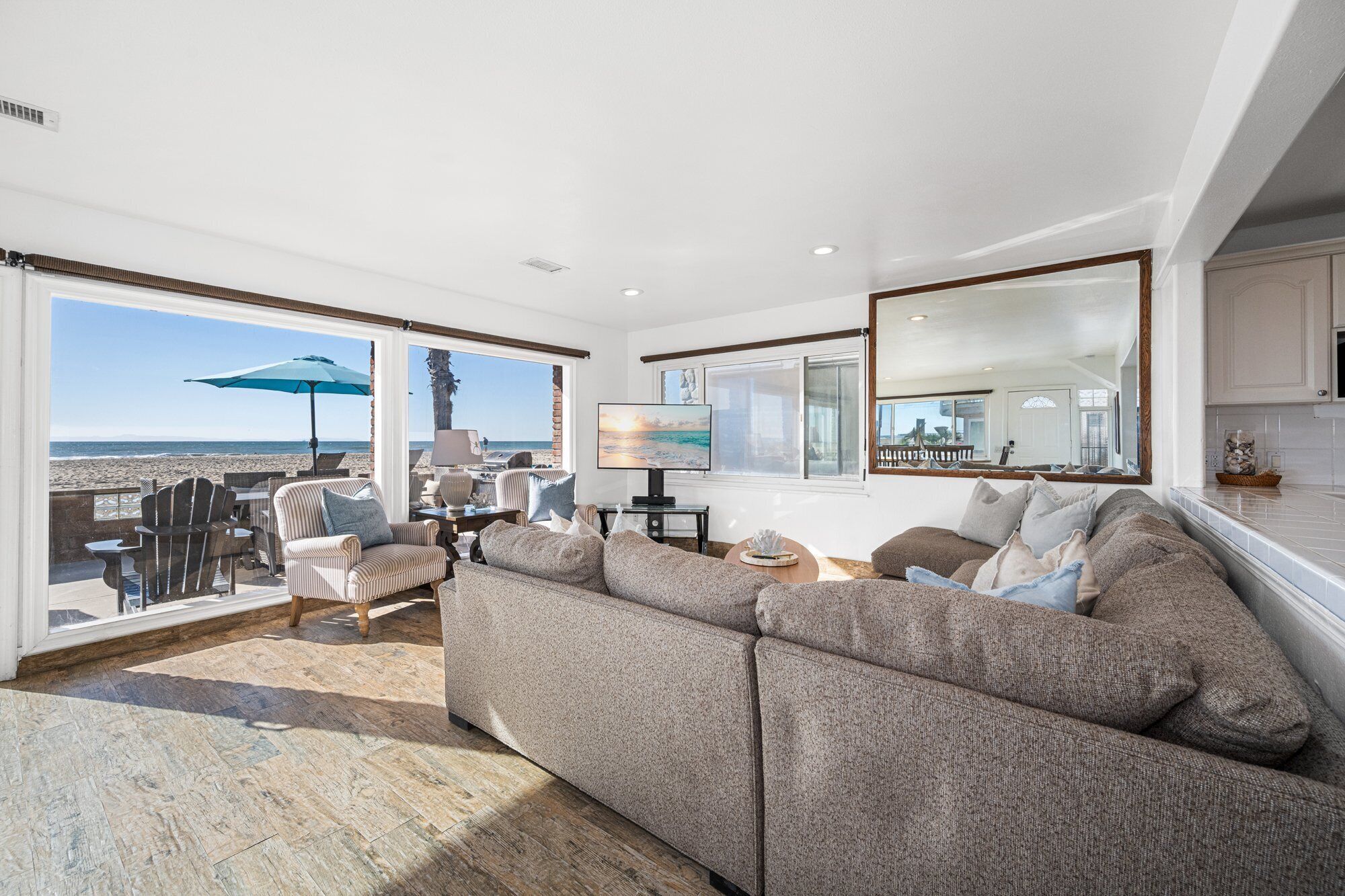 Oceanfront 3-bedroom Home With Private Patio - Huntington Beach, CA