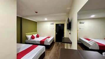 Suite Familiar | Secretária, ferro/tábua de engomar, Wi-fi grátis