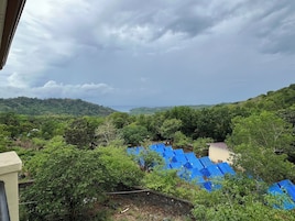 Quarto Deluxe, vista para a montanha | Vista do quarto