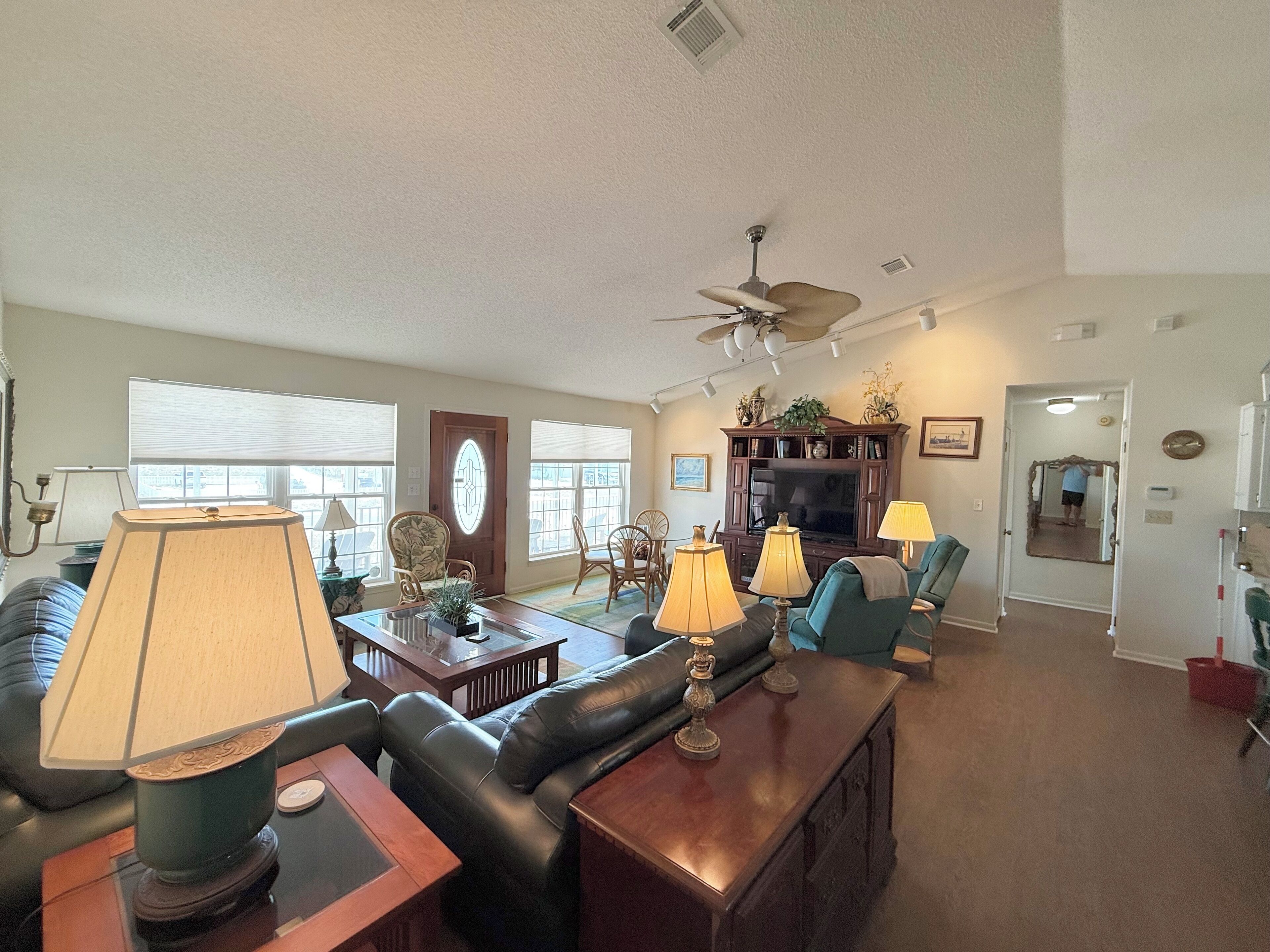 "Mainsail" New Listing Cozy Beach Home! Stunning Views Of The Gulf! Elevator - Navarre, FL