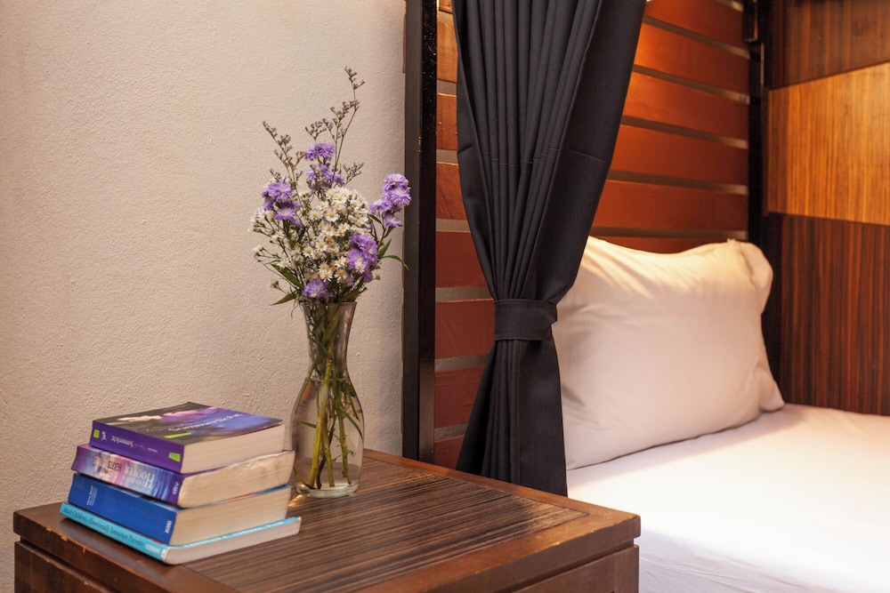 The Beachfront Hostel - Ko Samui