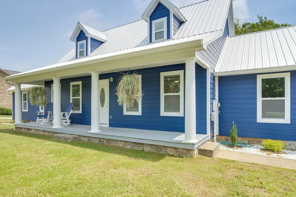 Group Getaway: Lakefront Retreat In Fayetteville! - Dawson Lake, Kelso