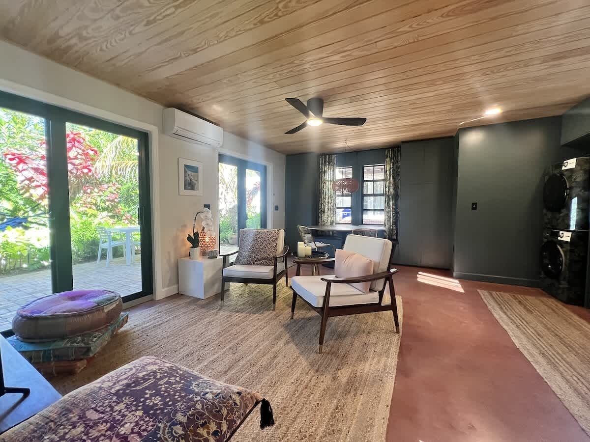 Casita Atala - Nestle Into A Tropical Designer Retreat With Shared Pool - Palm Beach