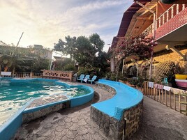 Piscina externa