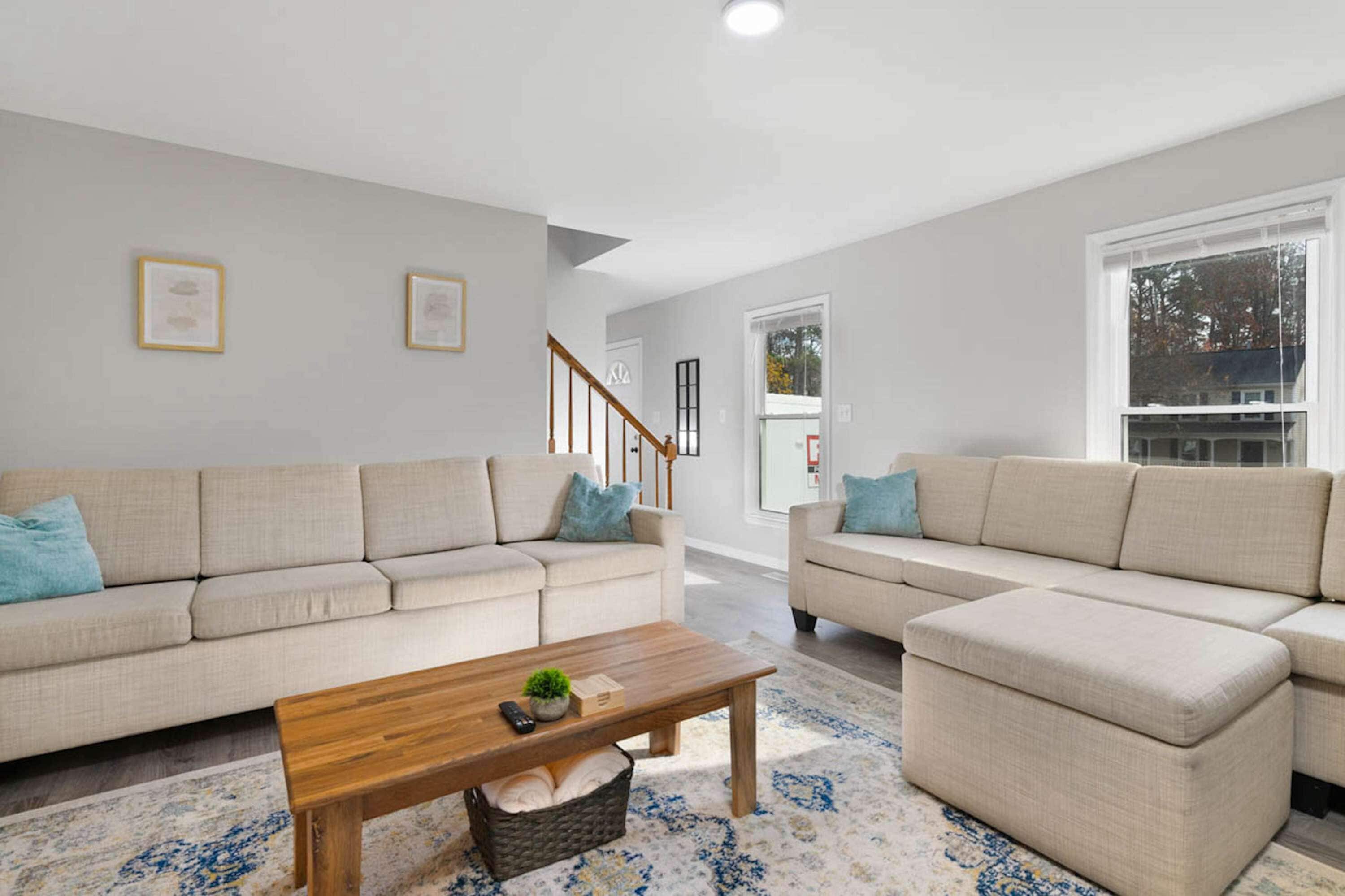 Near Nc State Campus & Downtown - The Maple Marvel - Raleigh, NC