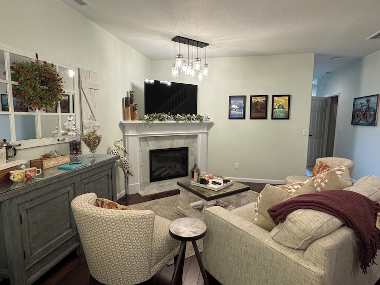 A House On Catalina\n3-bedroom Townhome In Tigard, Or W/ Ac, Wifi, Patio & Grill - Wilsonville, OR