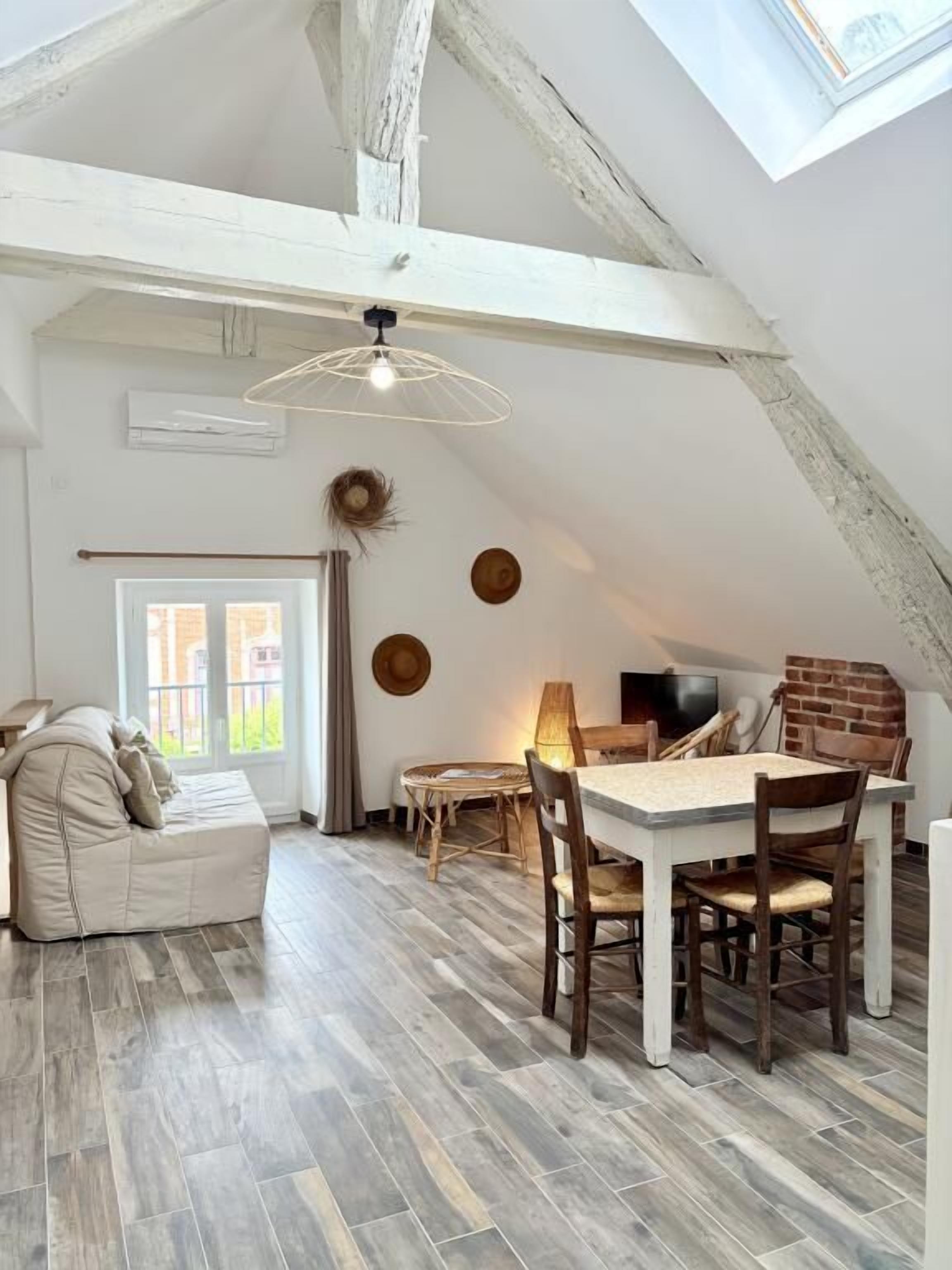 Charming Bohemian Stay - Amboise