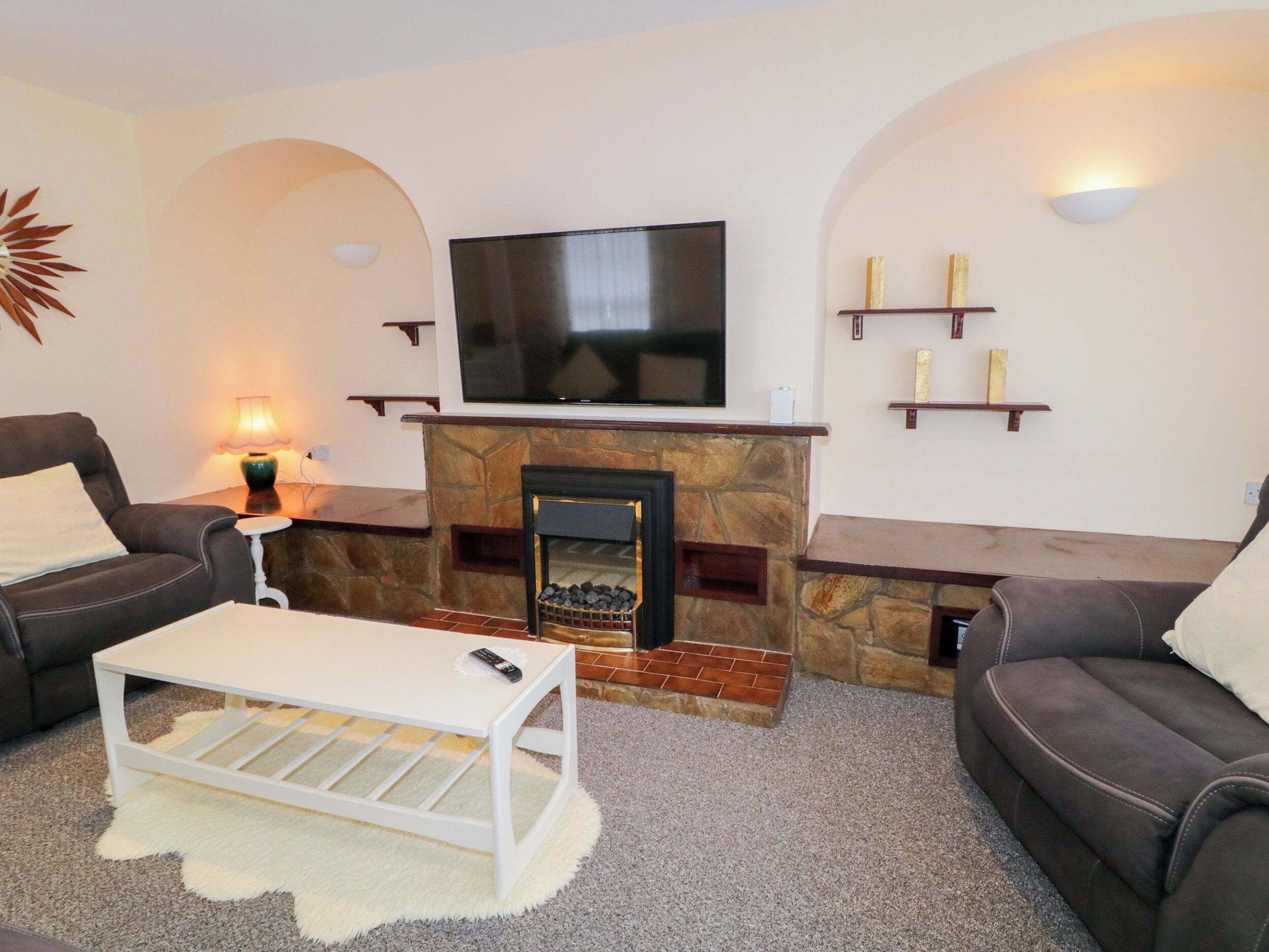 3 Warke Place, Pet Friendly, Character Holiday Cottage In Castlerock - Castlerock