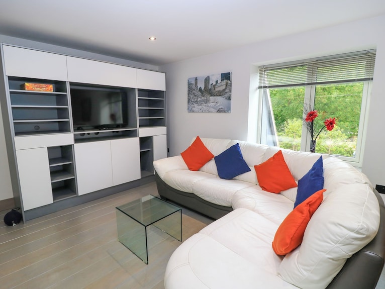Silver Copse, Pet Friendly, Character Holiday Cottage In Abingdon - Oxford
