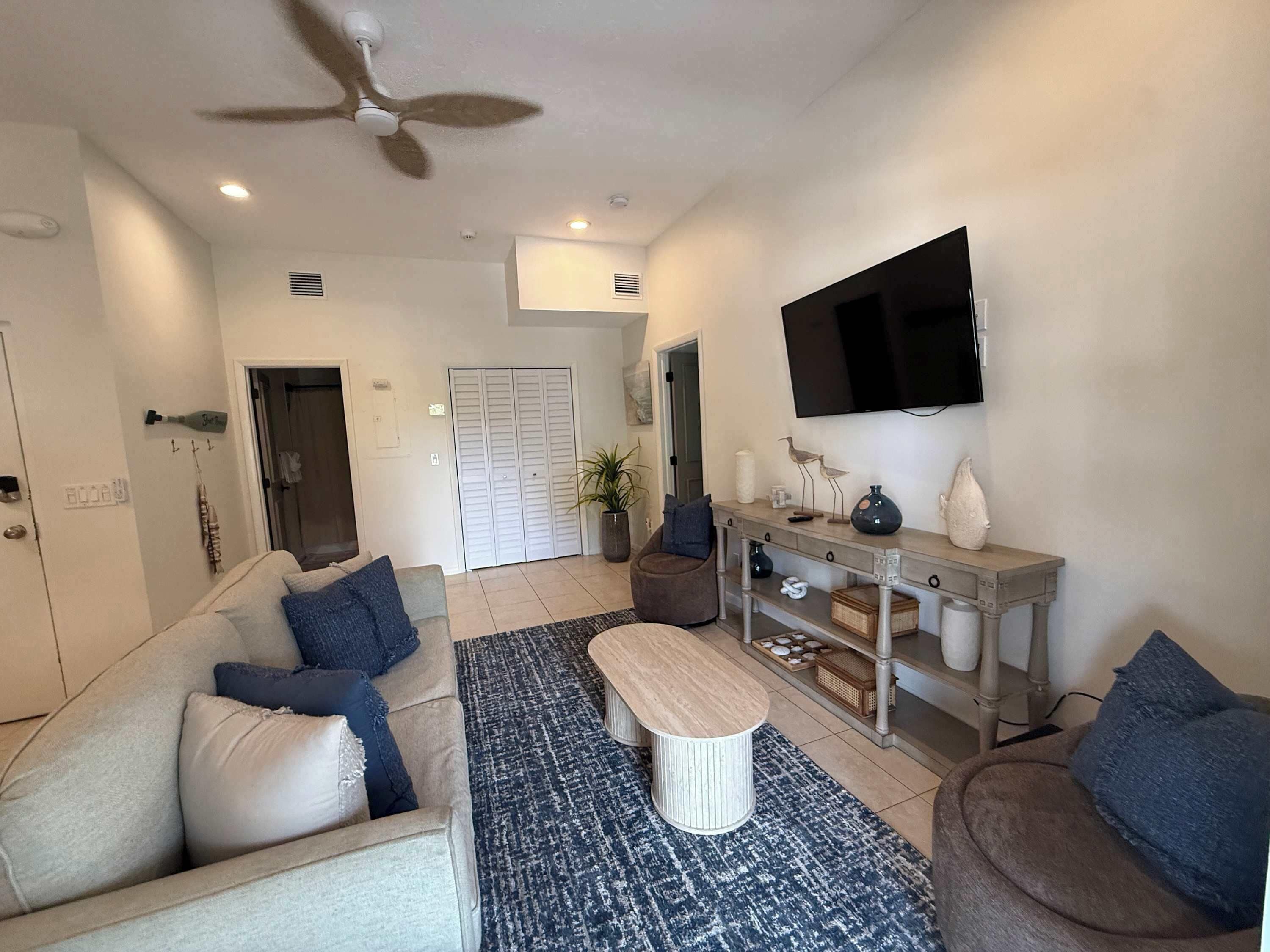 Coral Reef Suite | 1 Bed Near Duval & Waterfront - Key West, FL