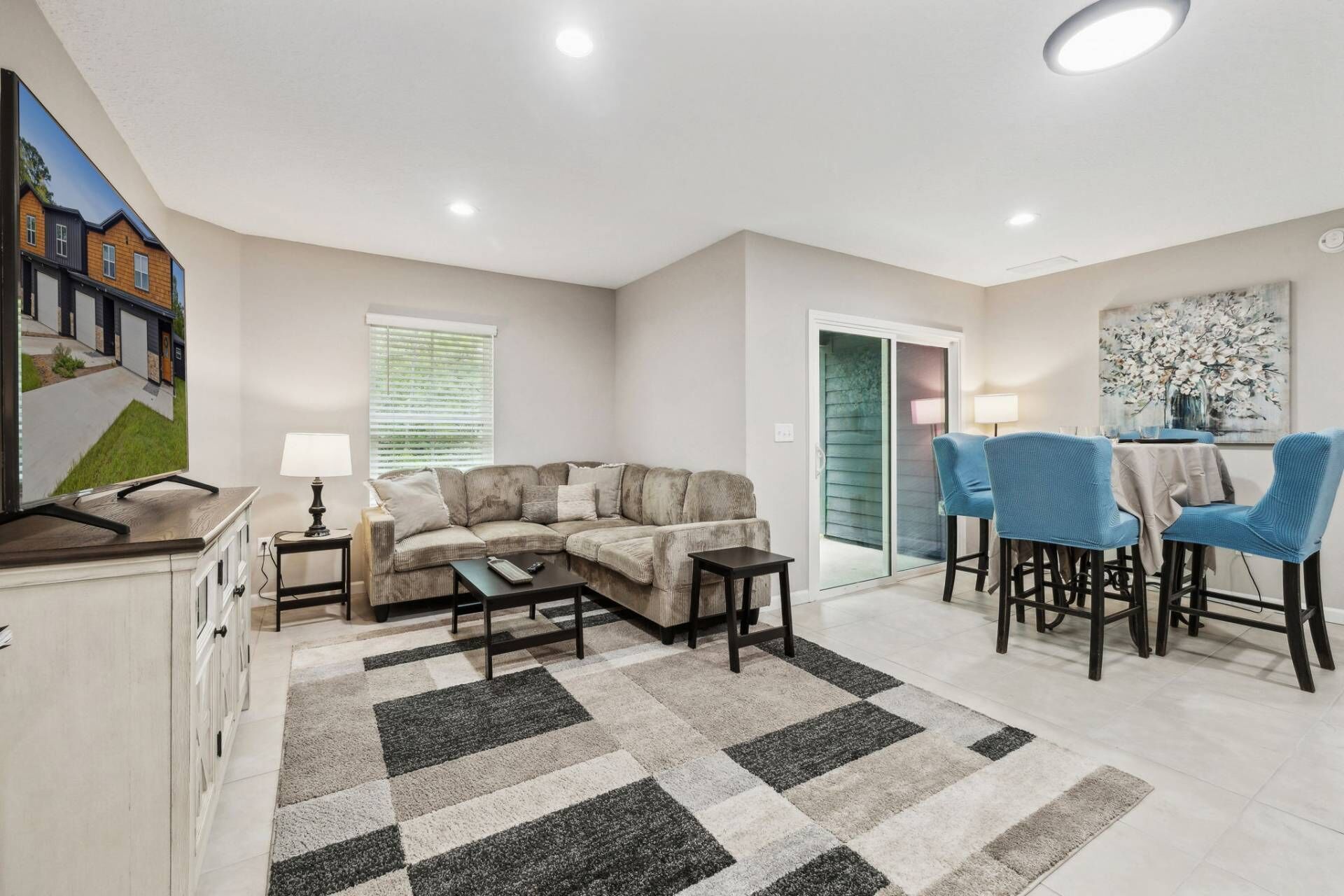 Brand New Construction - 3 Br / 2 1/2 Bath / Small Dogs Ok / Bonus Tv Room - Middleburg, FL