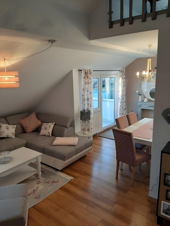 Appartement 'Rheingauer Rosengasse' Met Balkon En Wifi - Geisenheim