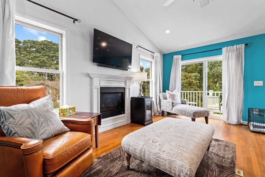 Pool Loft Suite | Bay Access & Beach Passes - Sandy Point State Park, Annapolis