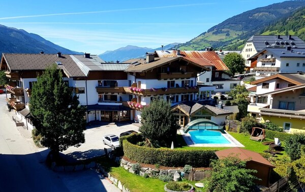 Hotel In The Heart - Mittersill