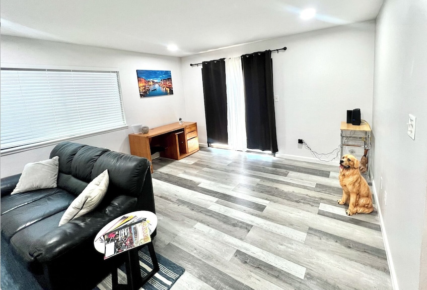 Charming Townhouse - ベーカーズフィールド, CA