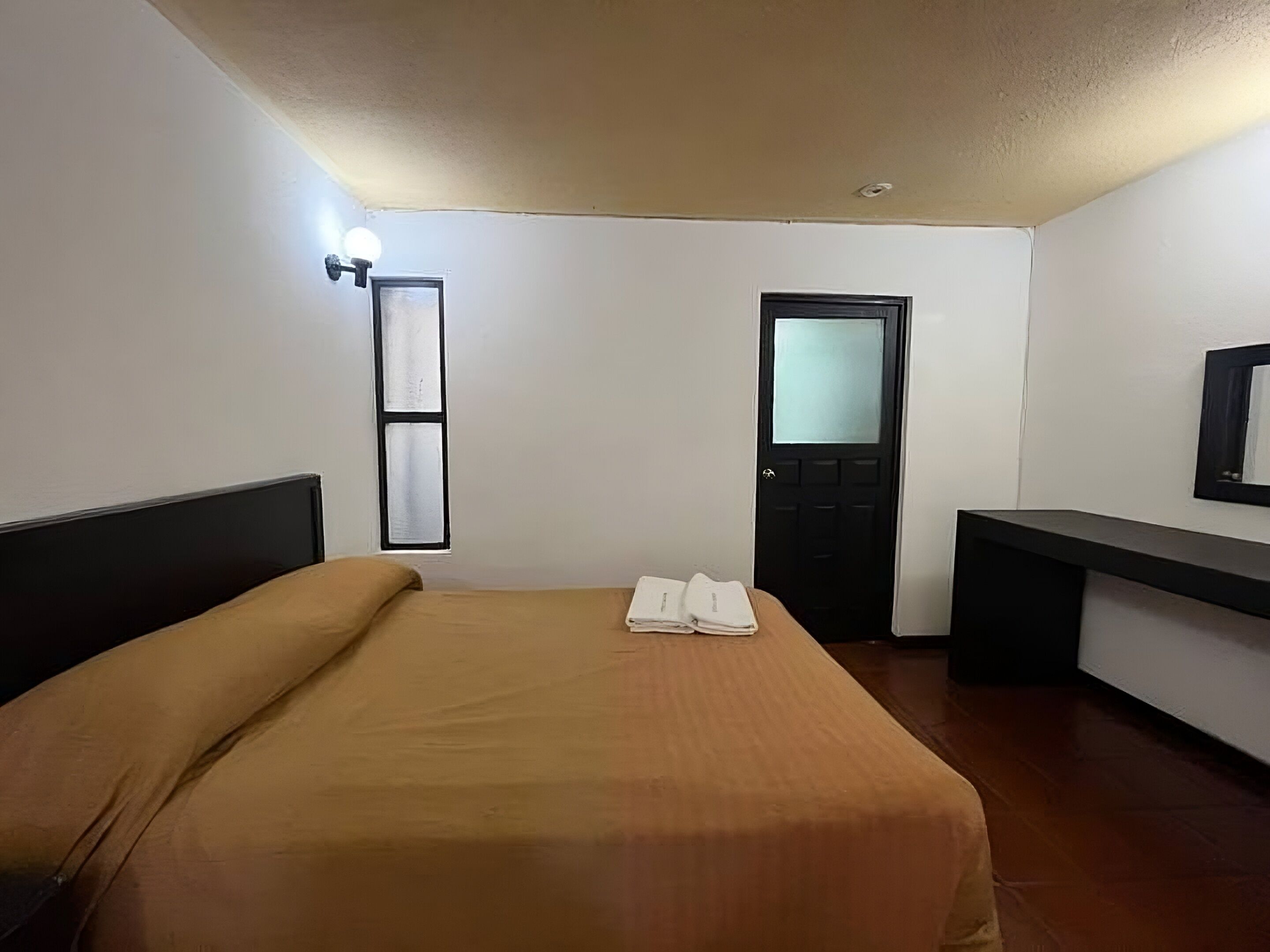 Hotel Villa Capri, 2 Camas Dobles 4 Huéspedes - Morelia