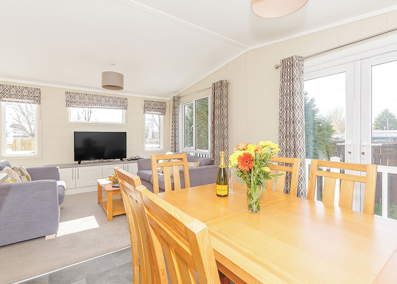 Willow Tree 3 Premier - North Wales