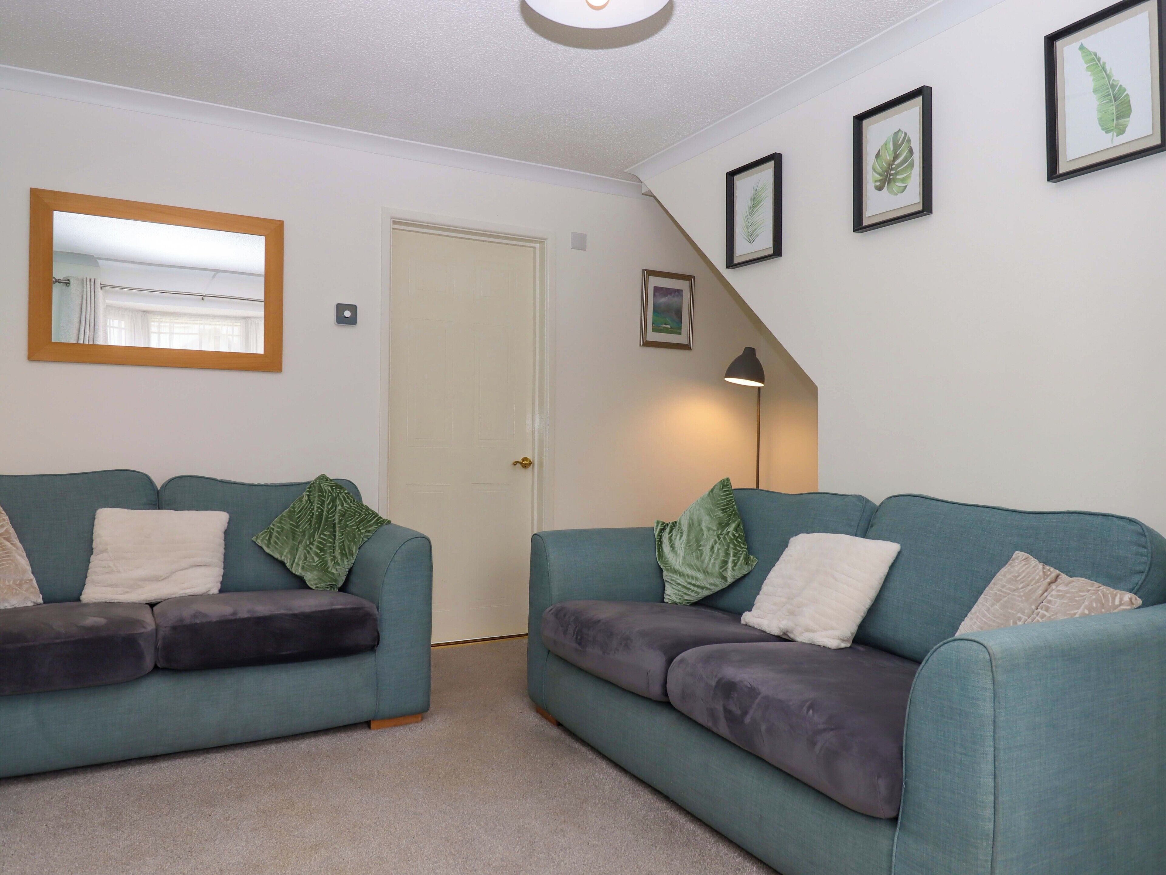 Hedgehogs, Pet Friendly, Country Holiday Cottage In Barnstaple - Barnstaple