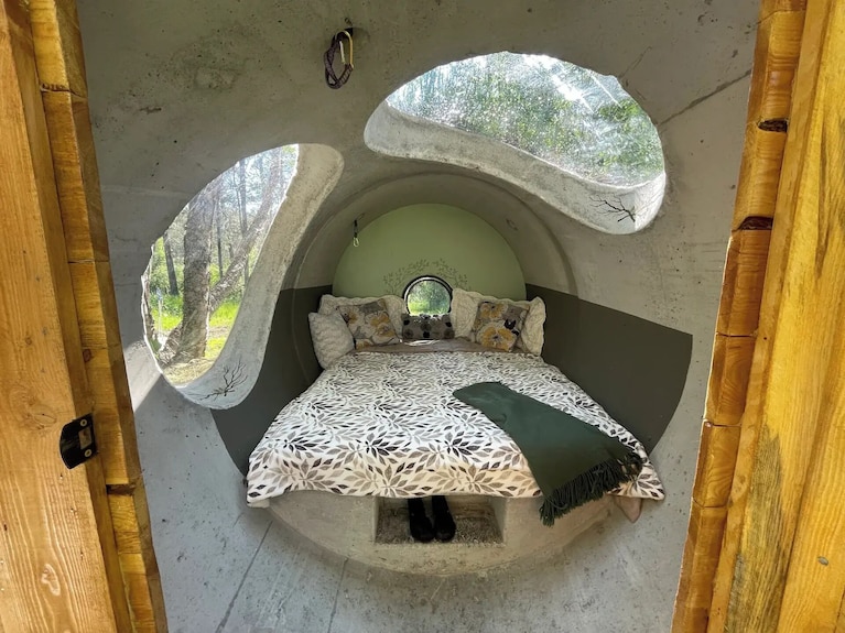 Glacier Glamp Stargazer Tube Tent - Glacier National Park