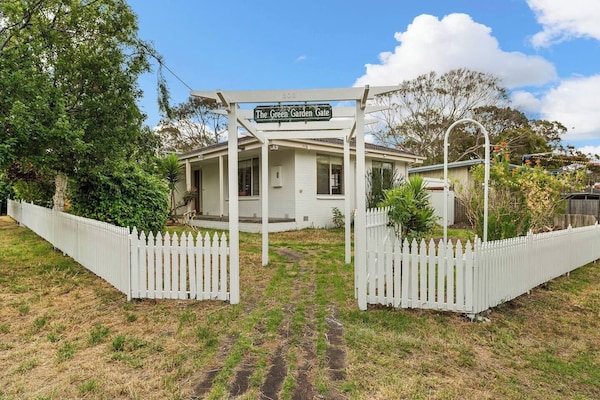 The Green Garden Gate | Phillip Island - Ventnor