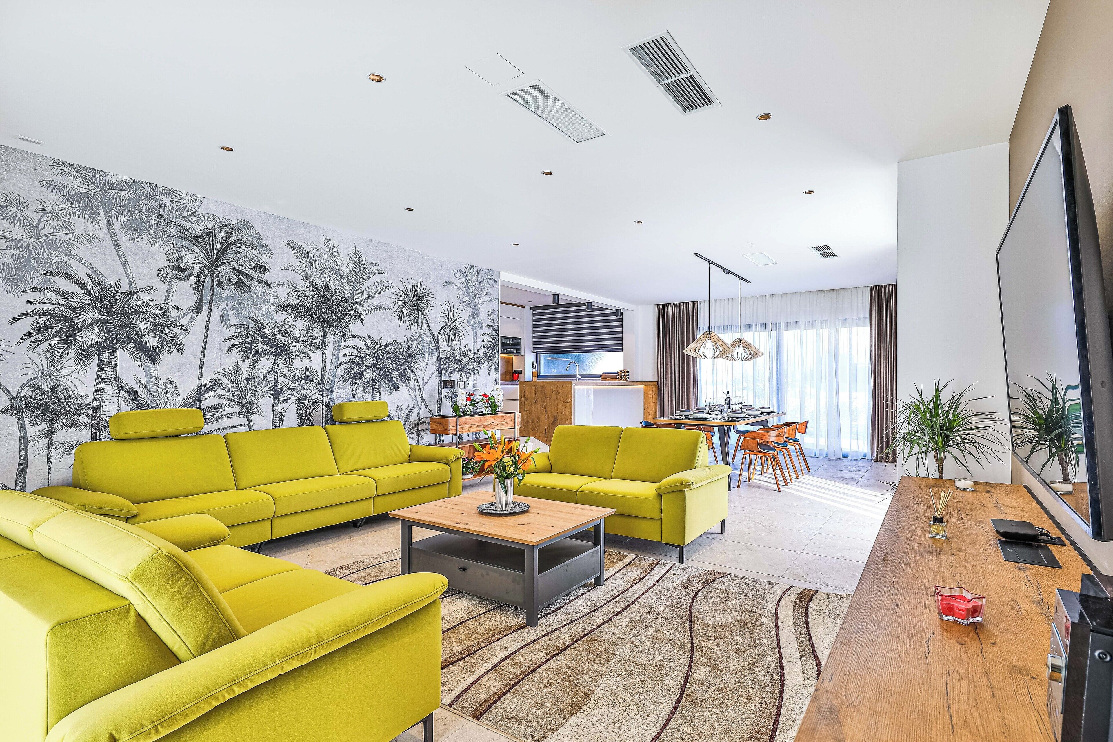 Gold 4-bedroom Villa With Swimming Pool And Roof Terrace - Okrug Gornji