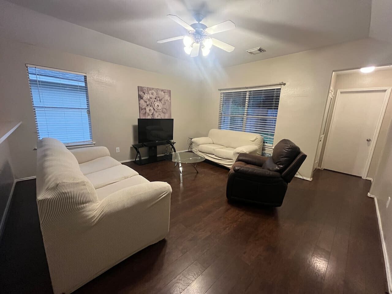 Spacious 3 Bed/2bath House In Conroe - The Woodlands, TX