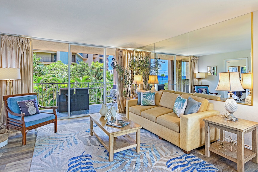 Ocean Breeze At Jazz -Cozy 2br/2ba, View, Pool, Ac, Beach Access &Top Location - Maui, HI