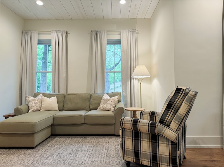 Historical Charm-saugatuck City-sleeps 8 - Holland, MI