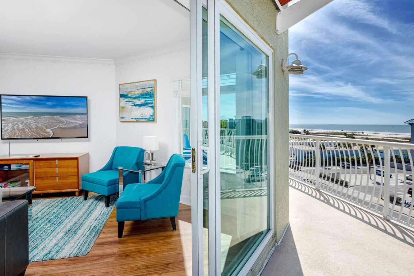 Gulf-view Penthouse Treasure Island - Treasure Island, FL