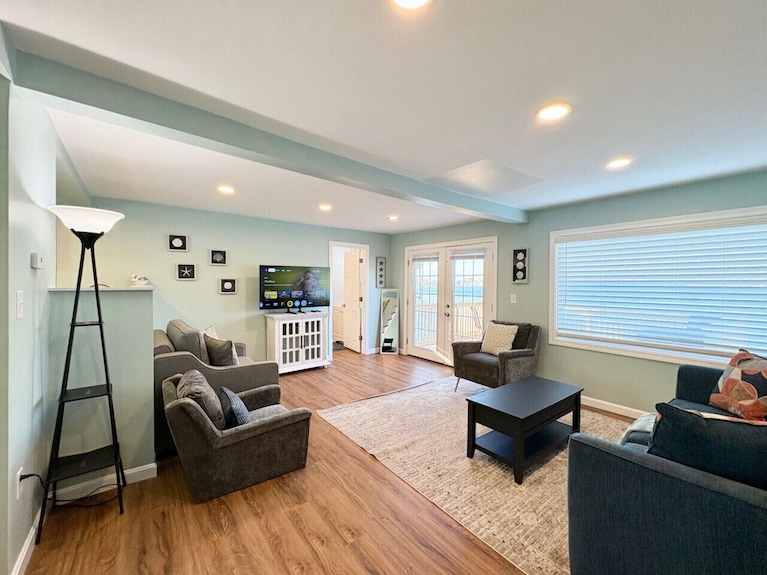 Seabreeze At Portsmouth Park - Rhode Island